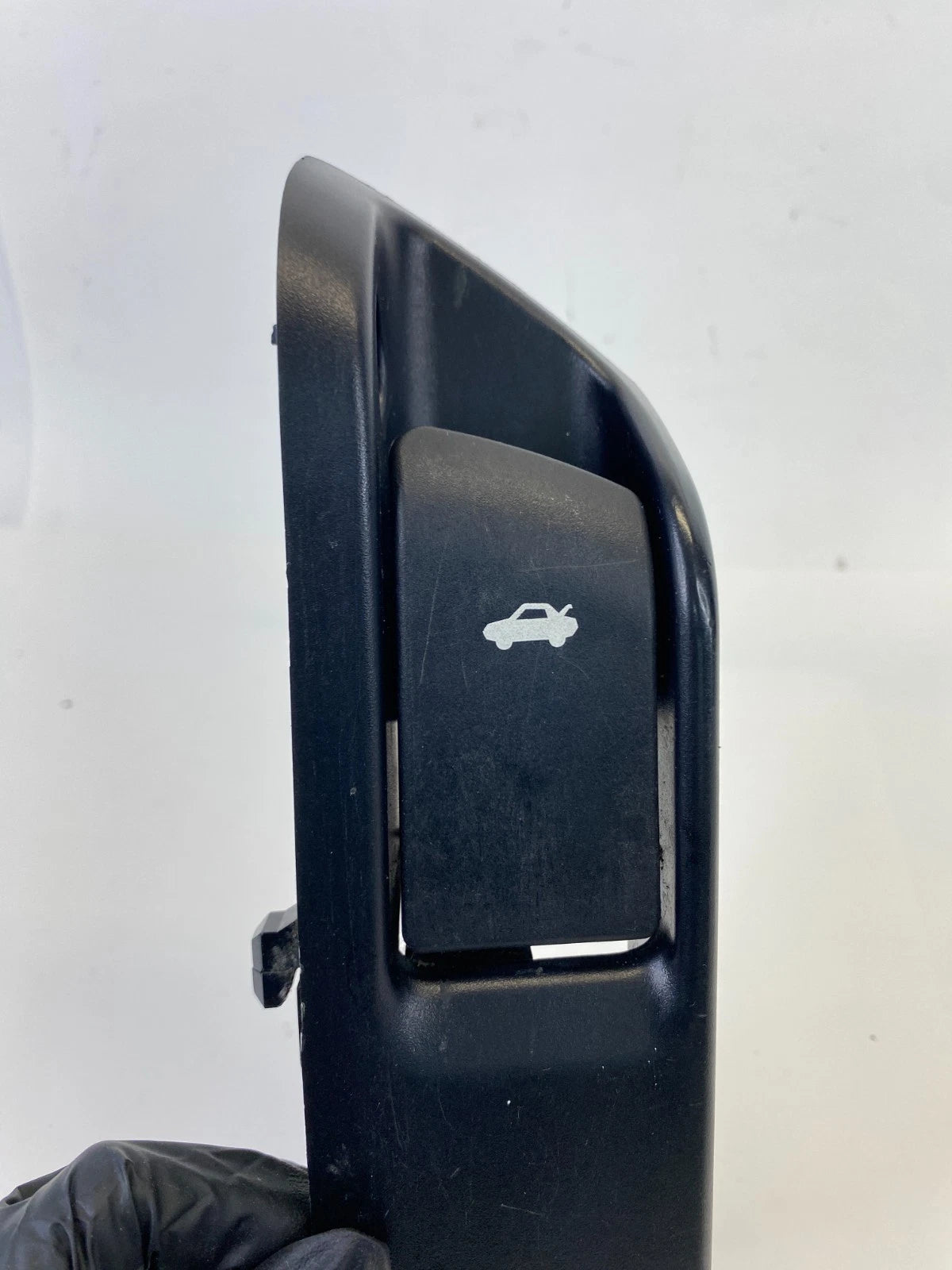 2007-2017 TOYOTA CAMRY TRUNK RELEASE LATCH LEVER HANDLE TRIM F47-82311 ...