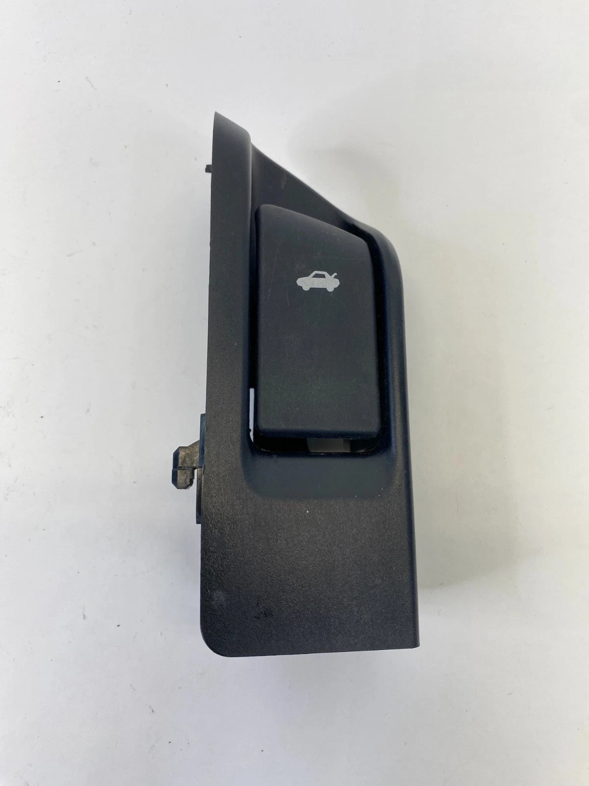 2007-2017 TOYOTA CAMRY TRUNK RELEASE LATCH LEVER HANDLE TRIM F47-82311 ...