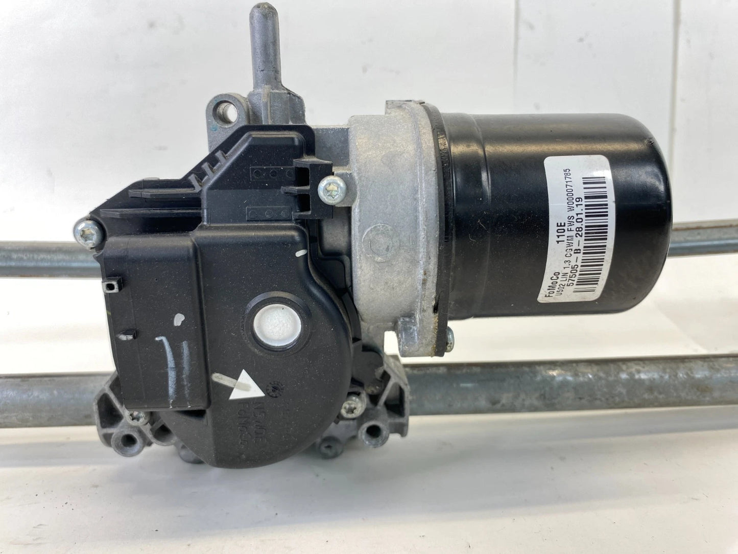 2013-2019 FORD EXPLORER INTERCEPTOR FRONT WINDSHIELD WIPER MOTOR W LIN ...