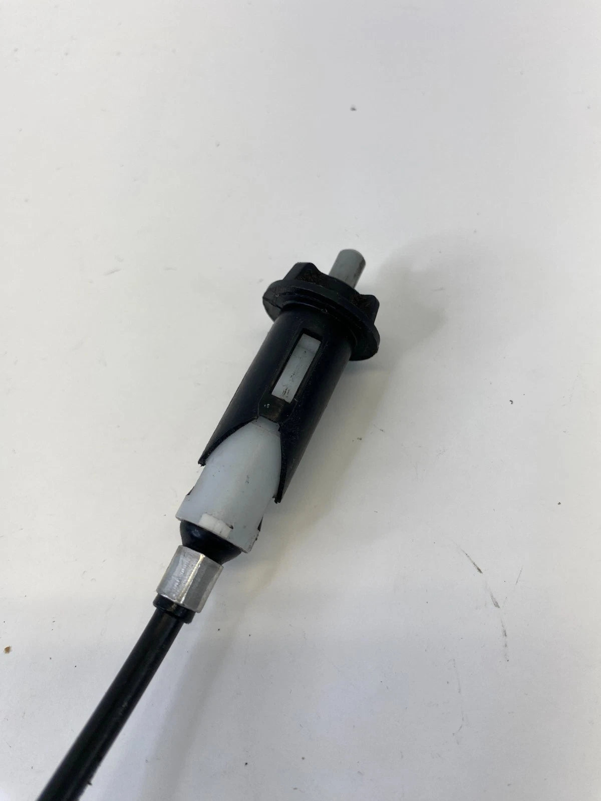 2007-2011 TOYOTA CAMRY FUEL FILLER DOOR LOCK LATCH ACTUATOR ASSEMBLY O ...